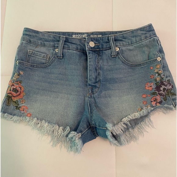 Mossimo Supply Co. | Shorts | Mossimo Daisy Duke Style Short Denim ...